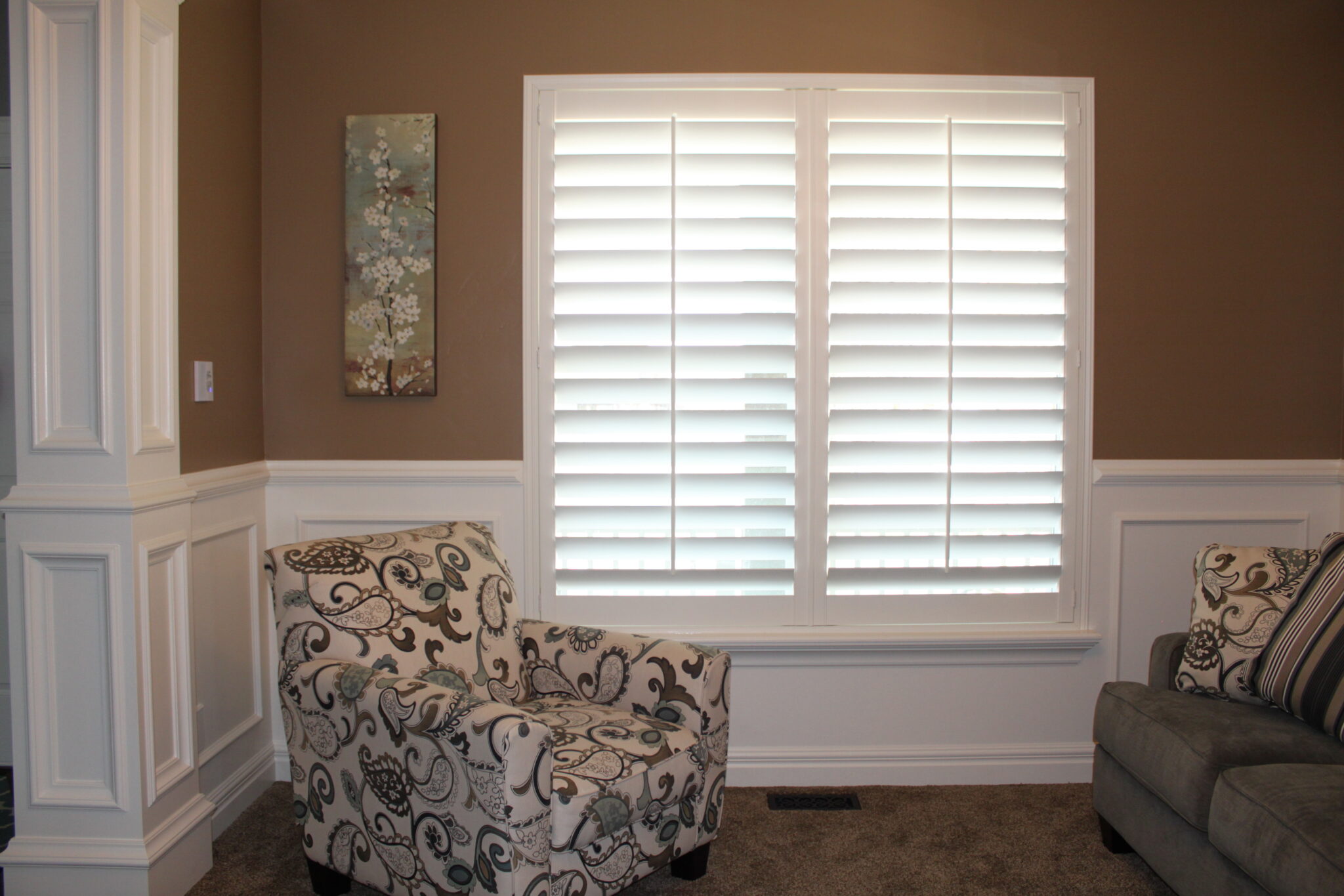 Shutter Tilt Options: Standard Versus Hidden Tilt - Blind Spot